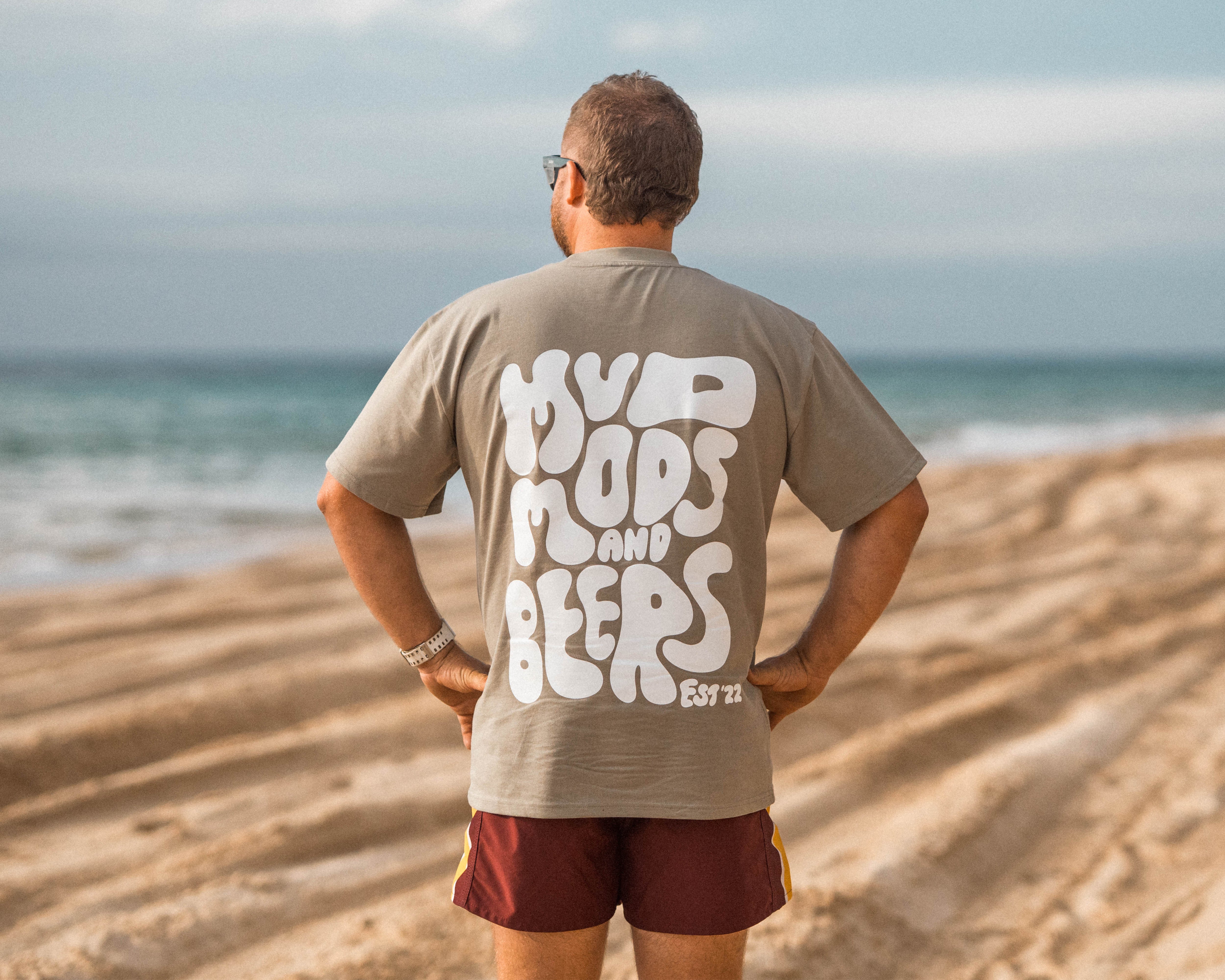 The Bubble - Heavy Oversized T-Shirt – Mud, Mods and Beers